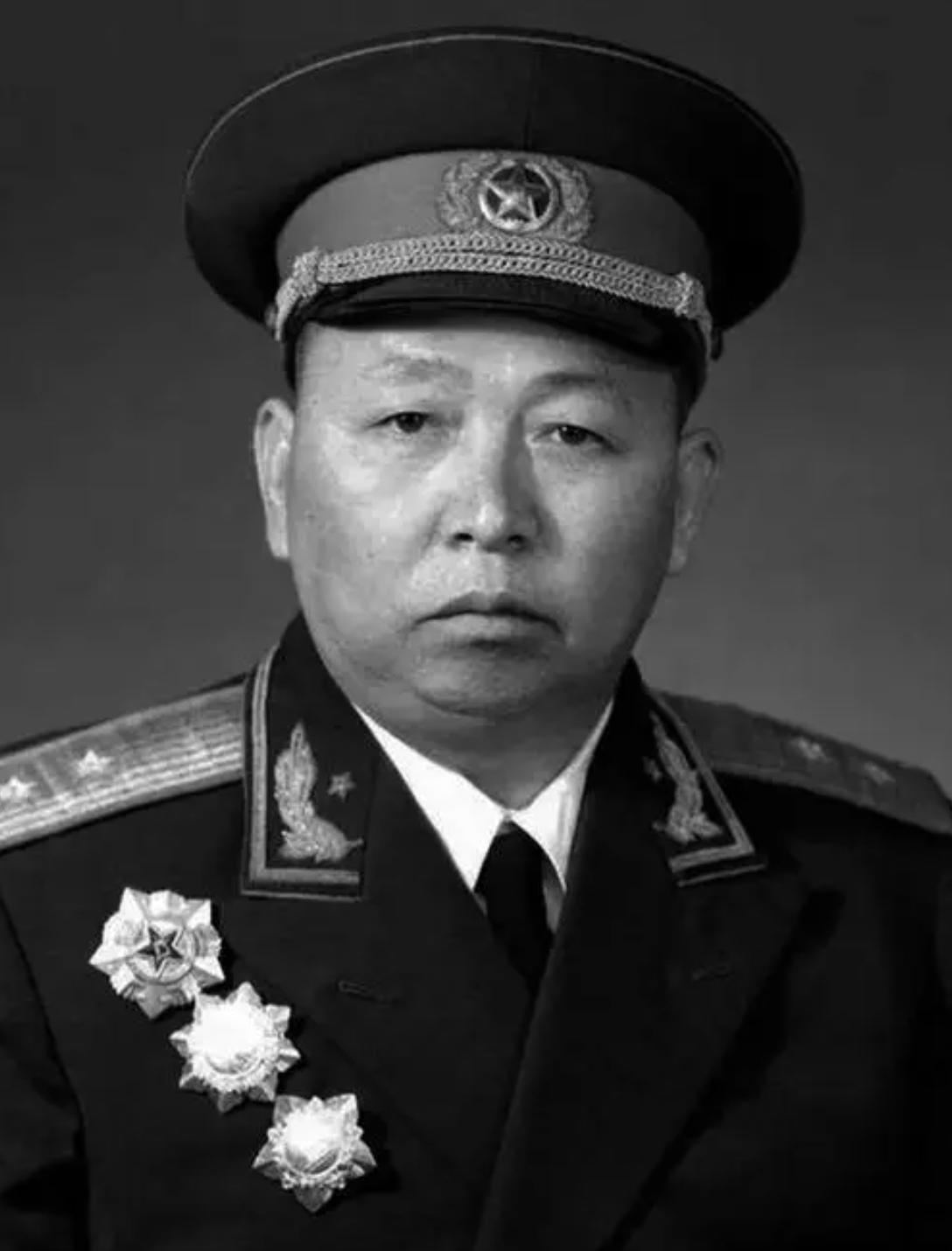 Zhan Caifang, the founding lieutenant general: On the day of his ...