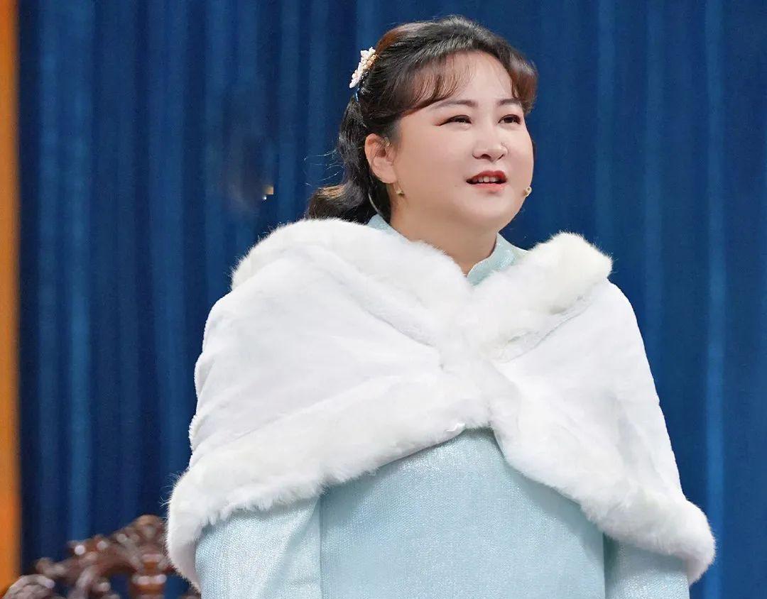 After being missing for half a year, Jia Ling lost 100 pounds and is no ...