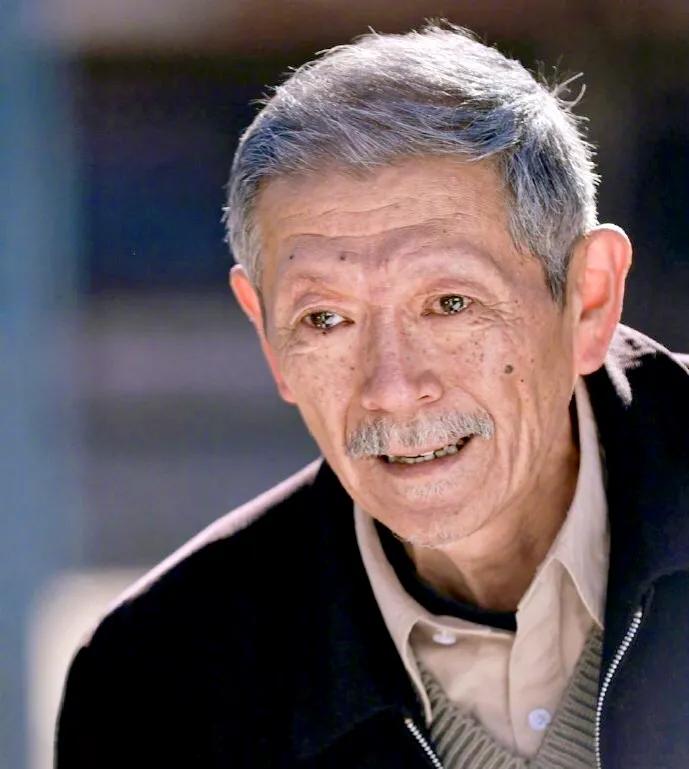 Luo Jingmin: Gout all the year round but addicted to alcohol, had two ...