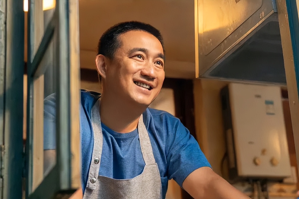 "Mr. Zhang's Summer", two brothers, going through a midlife crisis ...
