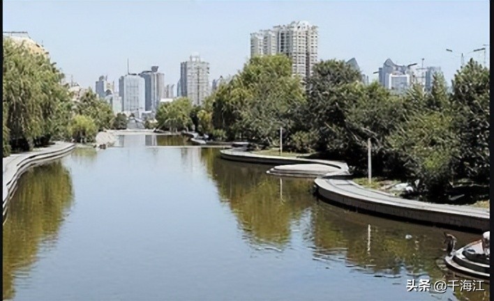 Peace Canal - the Mother River of Urumqi - iMedia