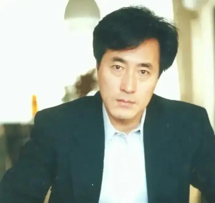 Yang Lixin raised Xu Fan for 3 years, and let his wife serve him well, but the two became good ...