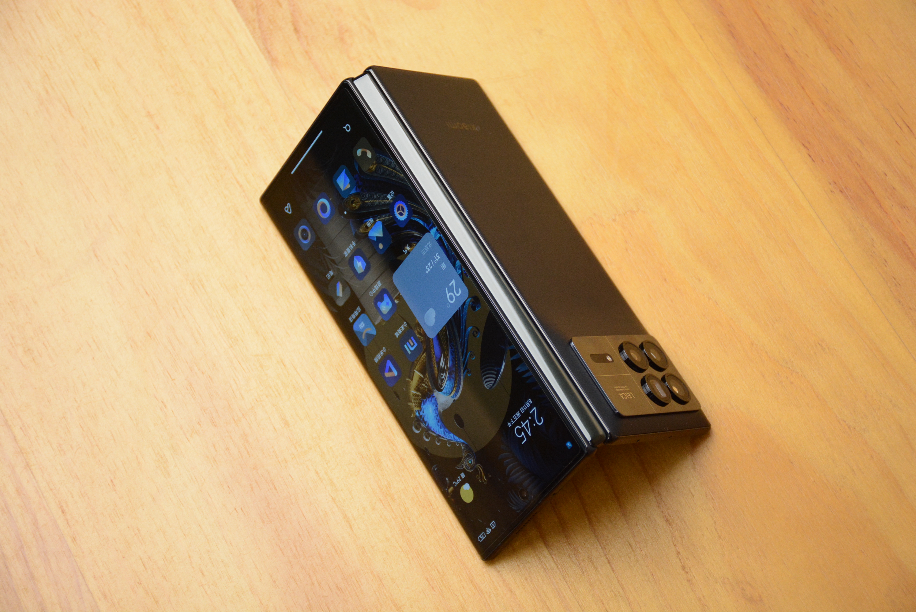 Xiaomi wins the folding screen "beach war"! MIX Fold 3 uses keel hinges ...