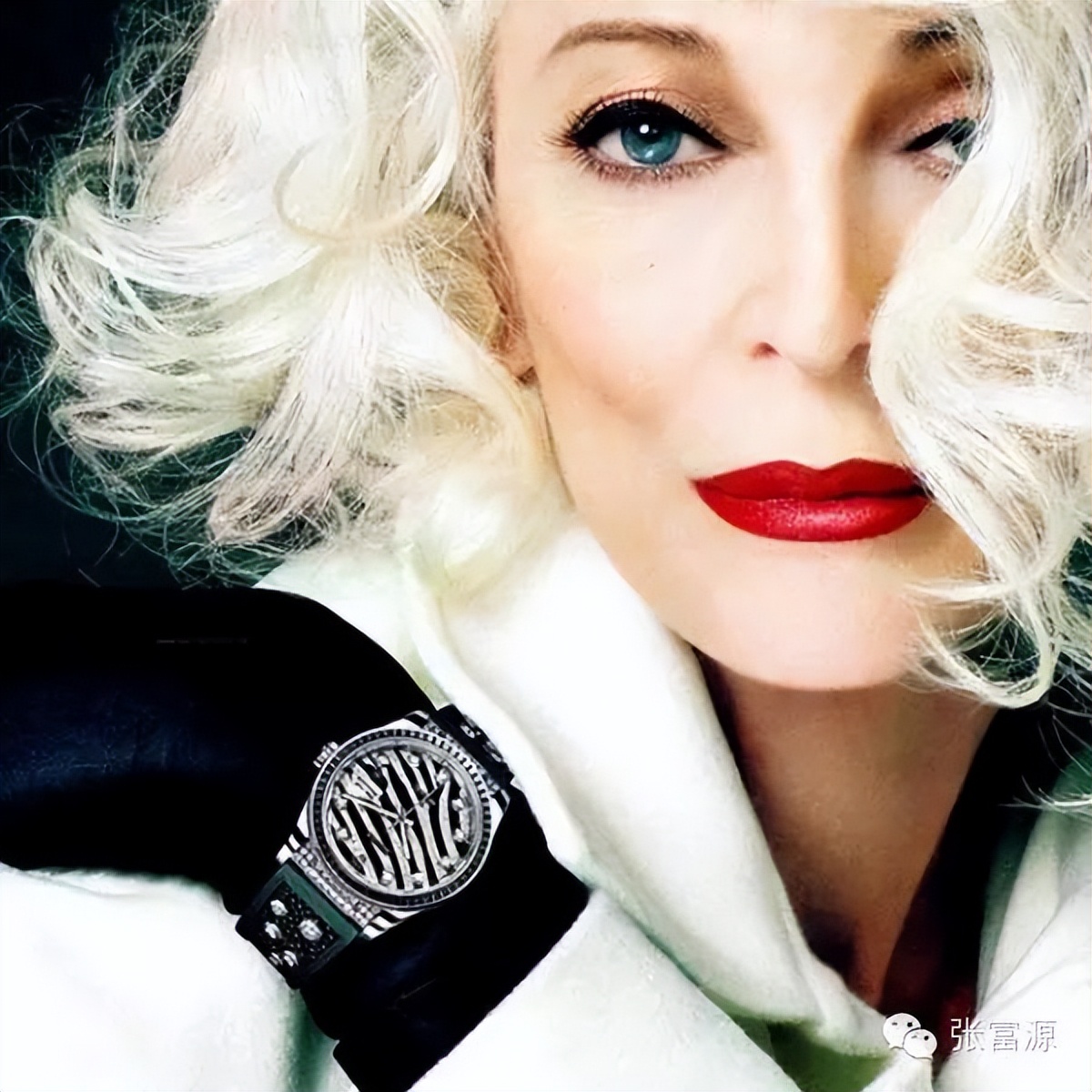 The most romantic thing I can think of is to be beautiful till old age ...