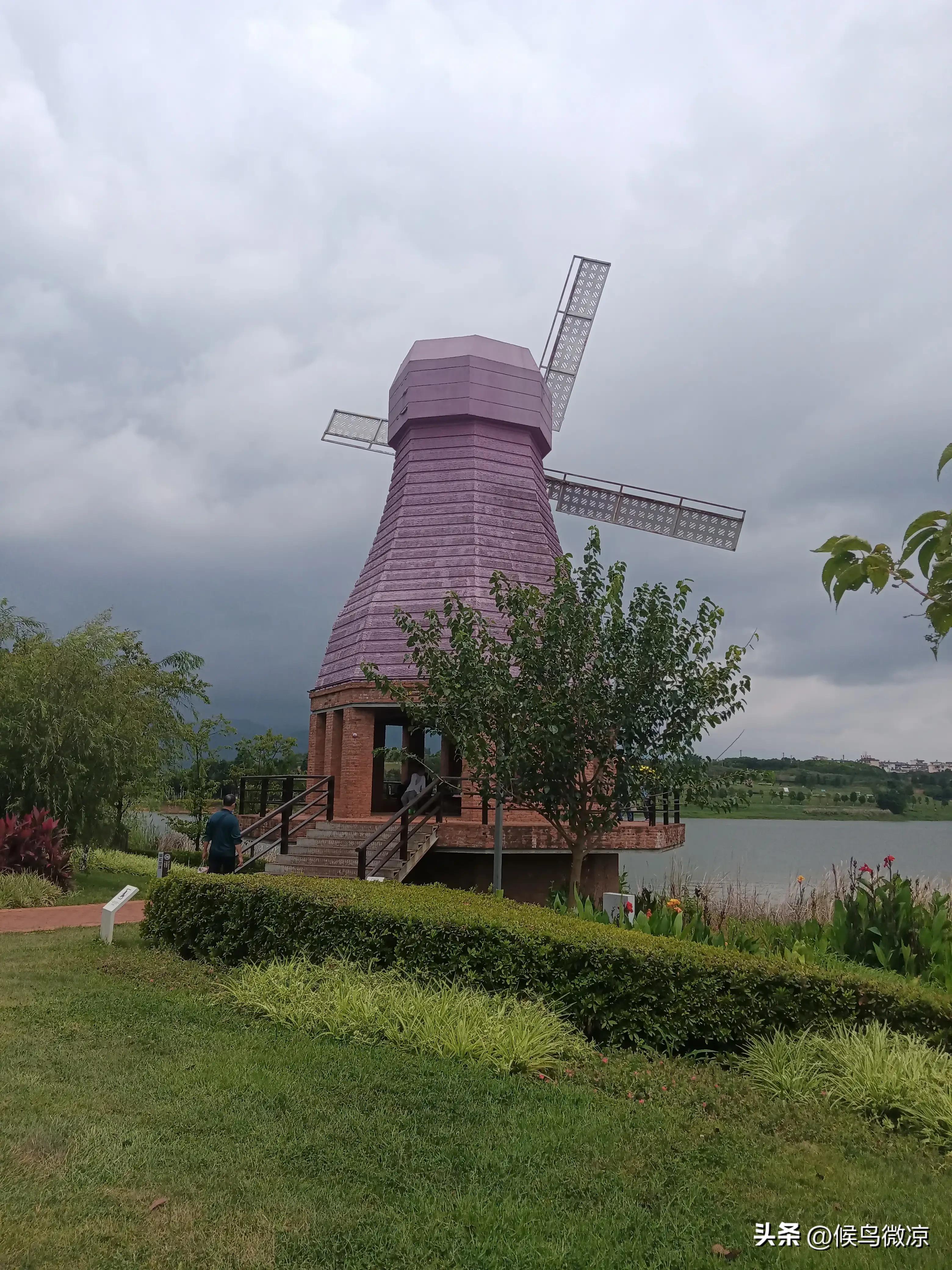 Sojourn in Qujing for summer vacation: group tour - iNEWS