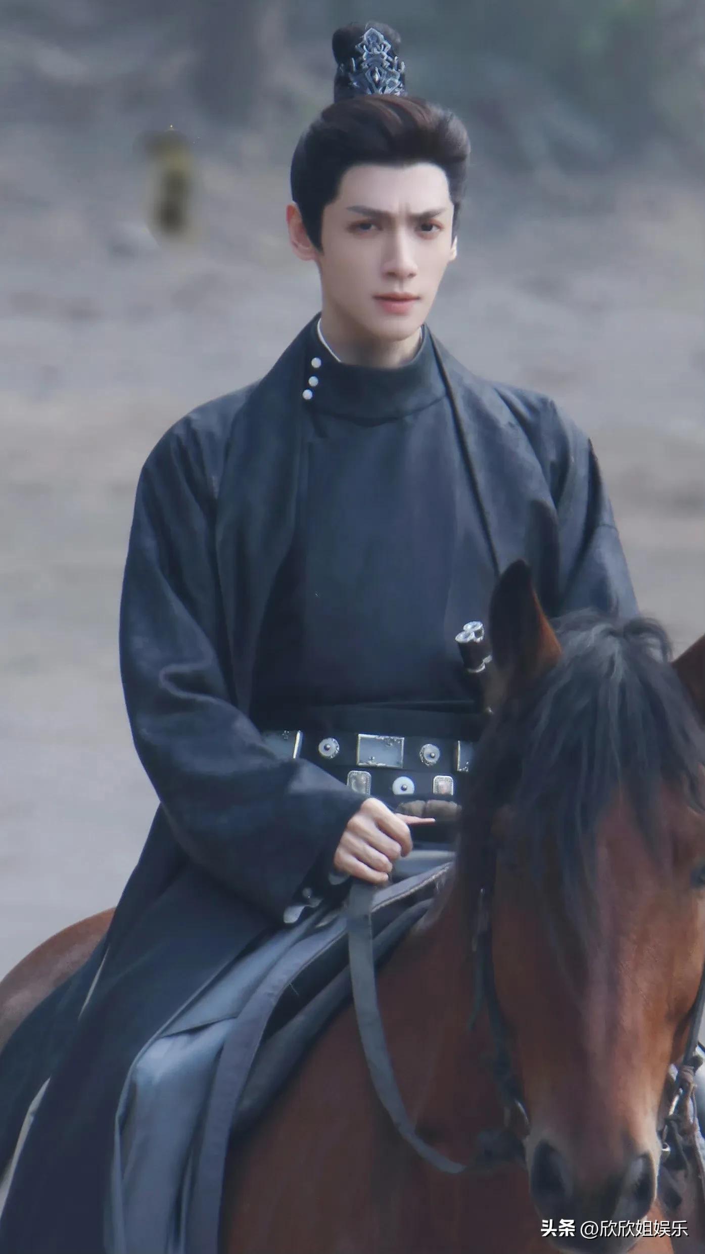 Master Jiang is so handsome, Xixi is in really good condition - iNEWS