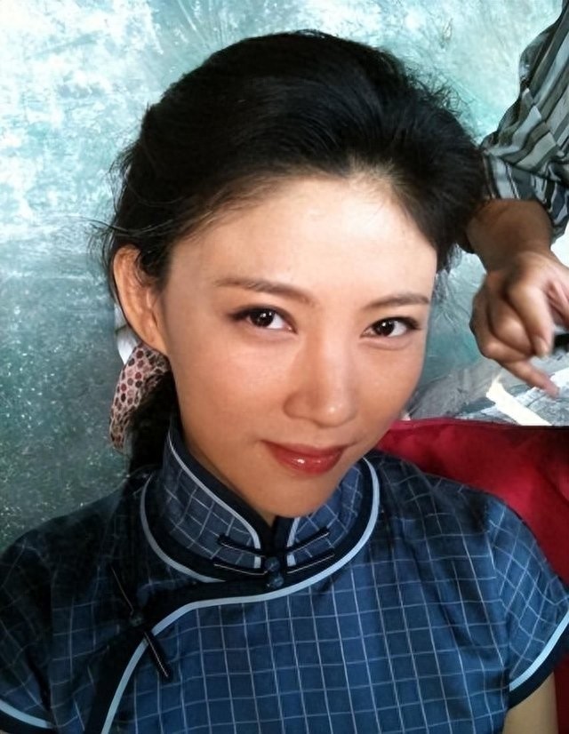 Suddenly got into a car accident, thought he was out of the circle, but ...