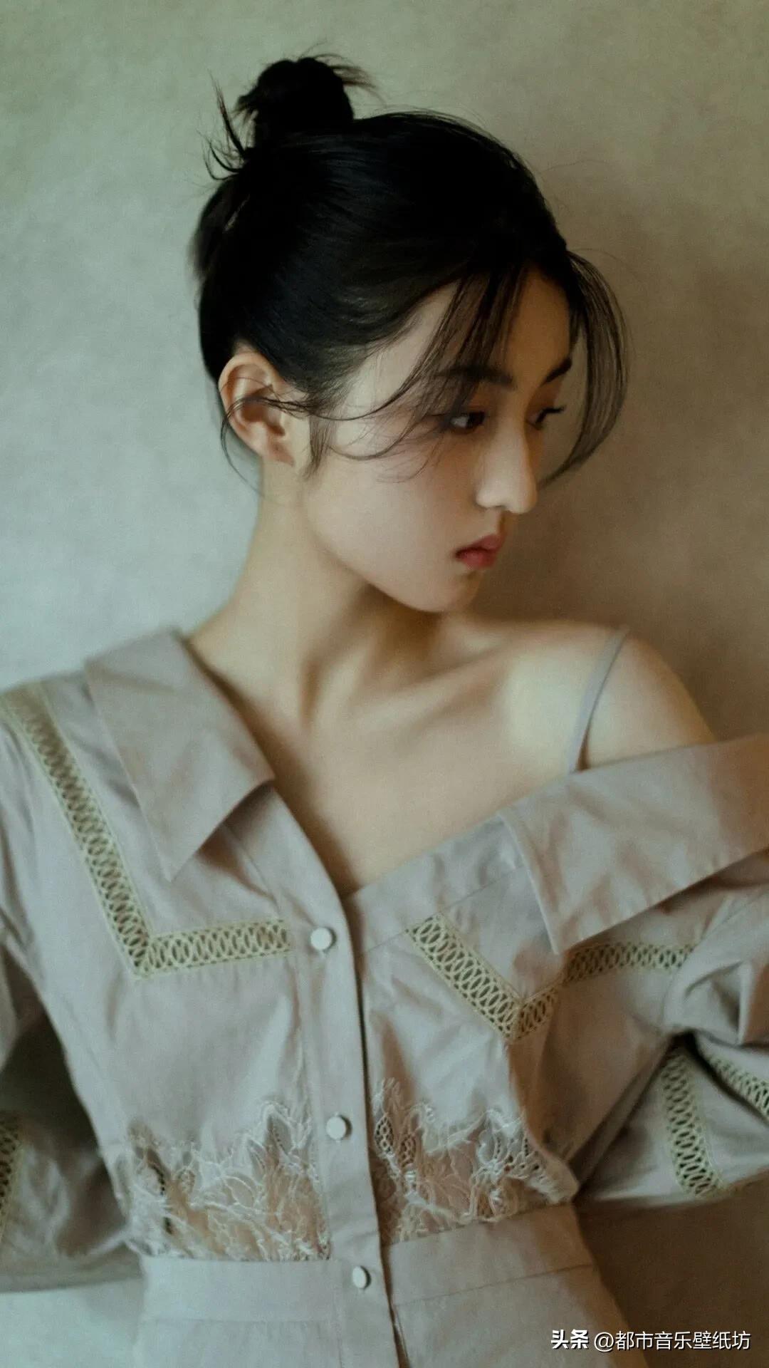 The life that Zhang Zifeng's "Basic Law of Genius" aspires to - iNEWS