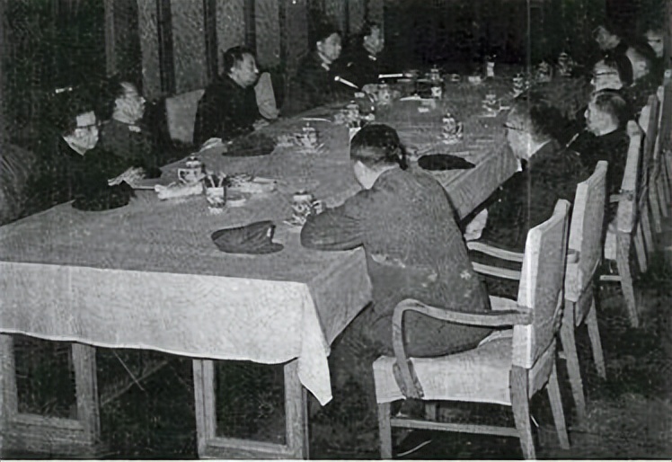 Presiding Judge Wang Wenzheng Talks About How the News of the "Gang of Four"'s Arrest Was Leaked ...