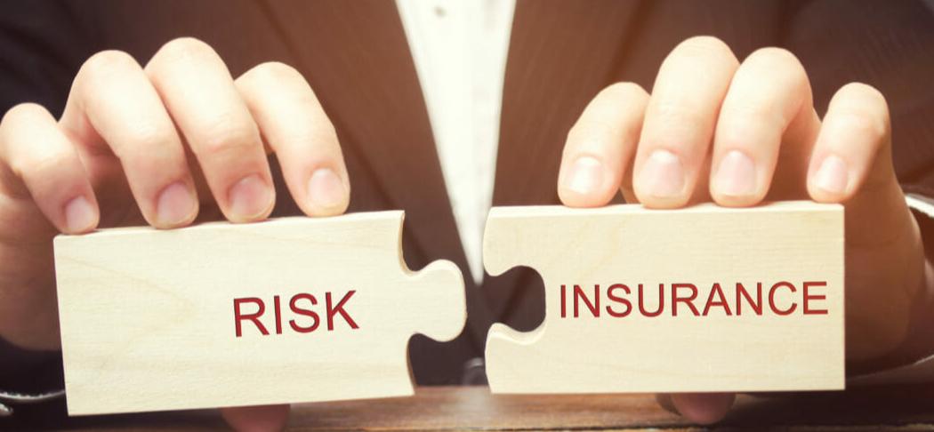 Munger: We don't sell insurance contracts without loss caps - iNEWS