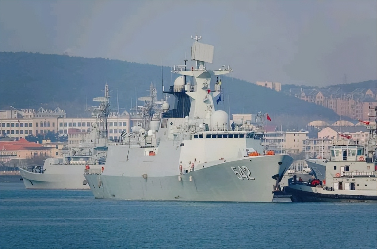 Satellite photos show that the 6,000-ton 054B frigate is taking shape!What kind of bodyguard ...