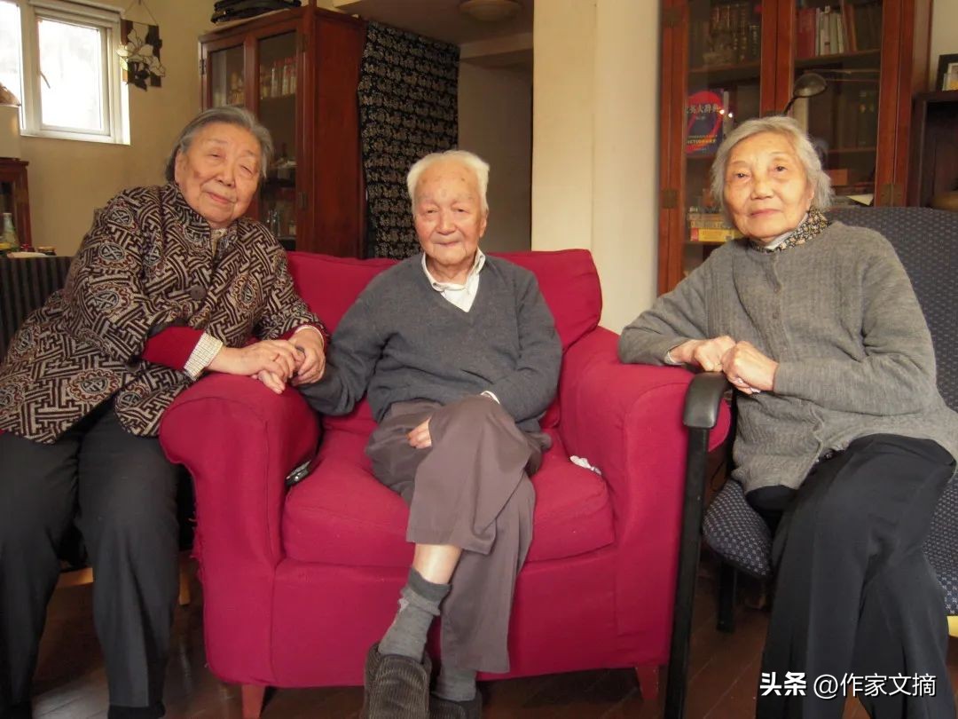 Zhao Heng: Uncle Yang Xianyi and old friends - iNEWS