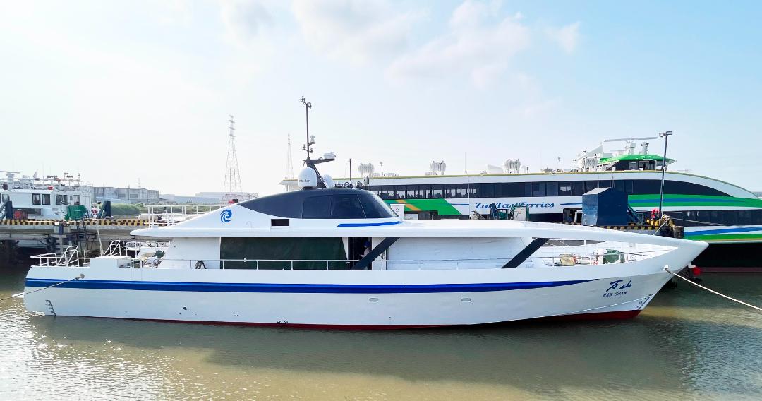 The offshore "conductor" CCS-class test command ship "Wanshan" was ...