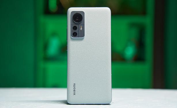 The five most worthwhile mobile phones at present, are there any you ...