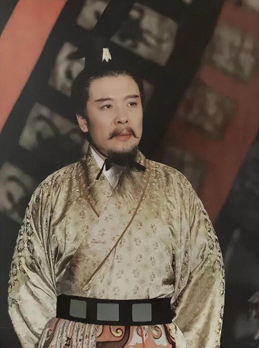 "Liu Bei" Sun Yanjun: He was so hungry to steal corn when he was acting ...