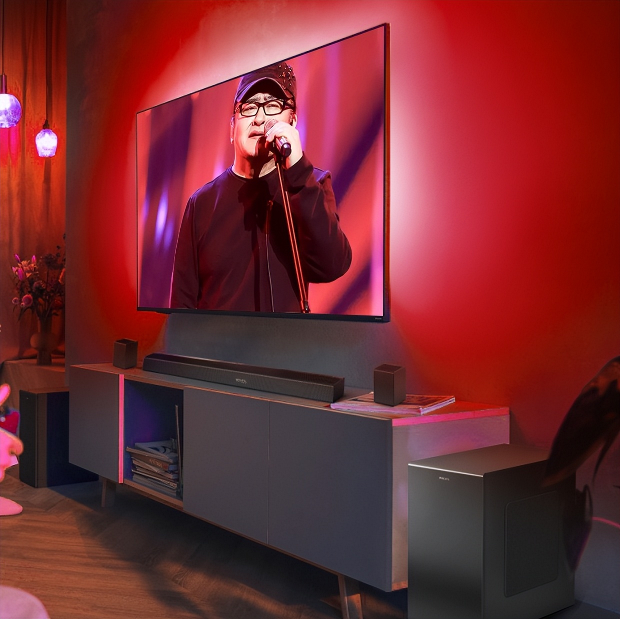 Talking about the "combination of virtual and real" with Philips ...