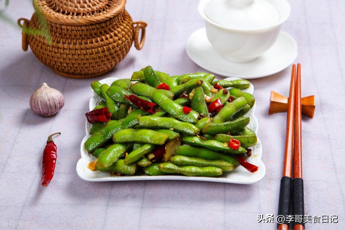 Four ways to make edamame, the edamame is tender and delicious, green ...