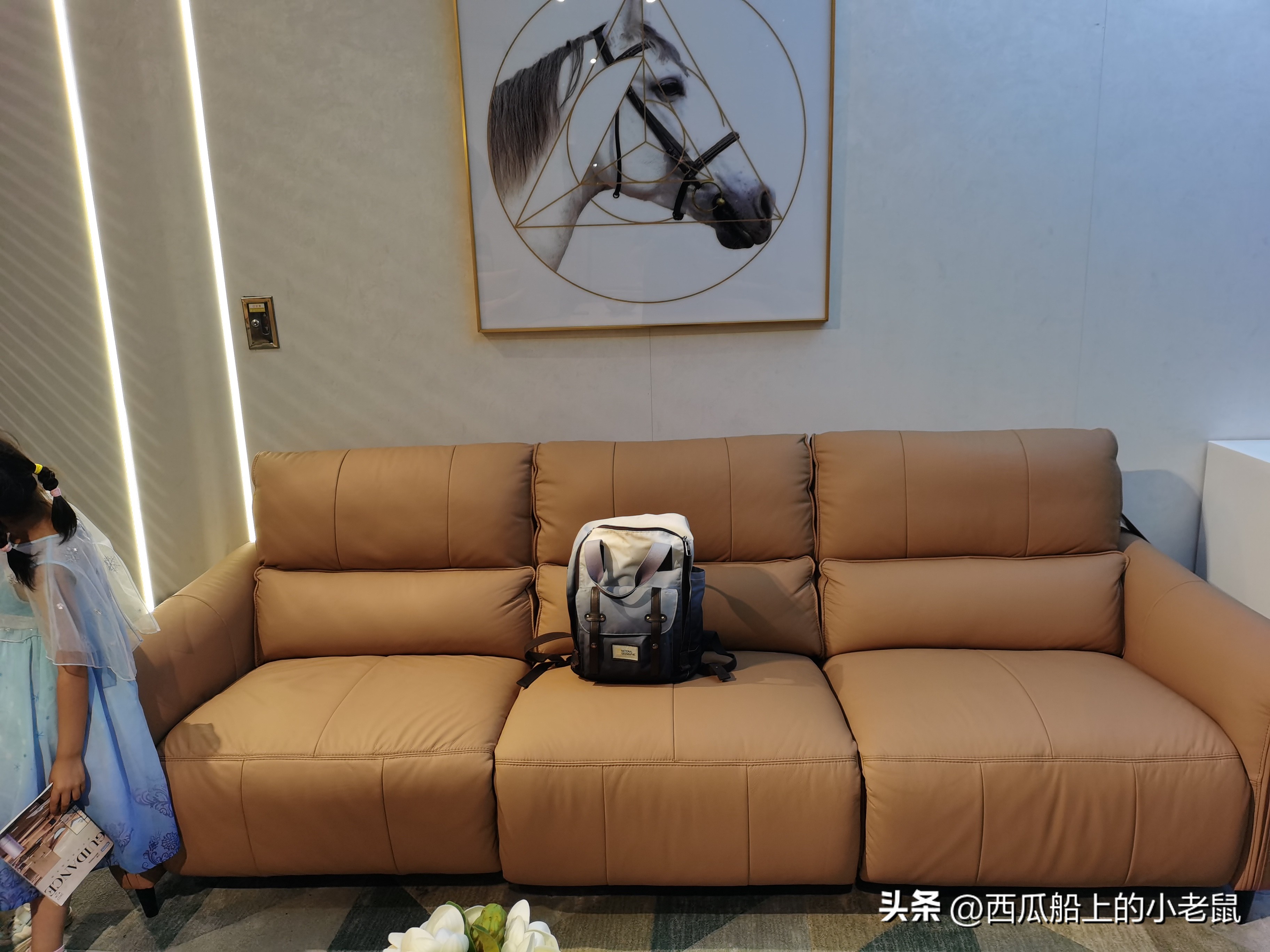 Sofa horror, silent killer, if you have electric sofas and children at ...