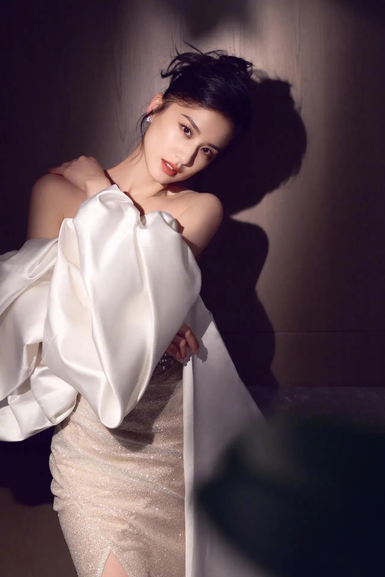 Huang Shengyi - iMedia