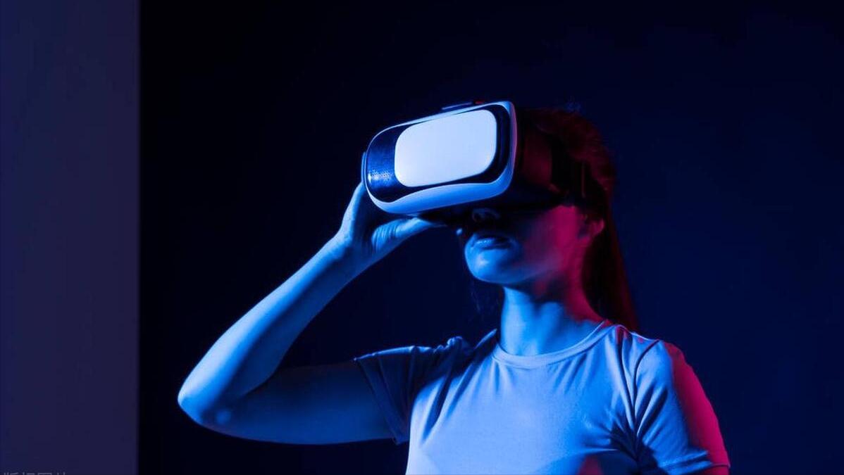 Metaverse e-commerce: Metaverse e-commerce NFG system - iNEWS