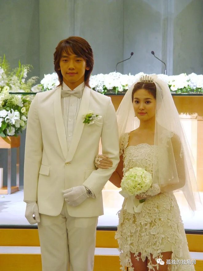 After Song Hye Kyo debuted for the first time in 27 years! Looking back ...