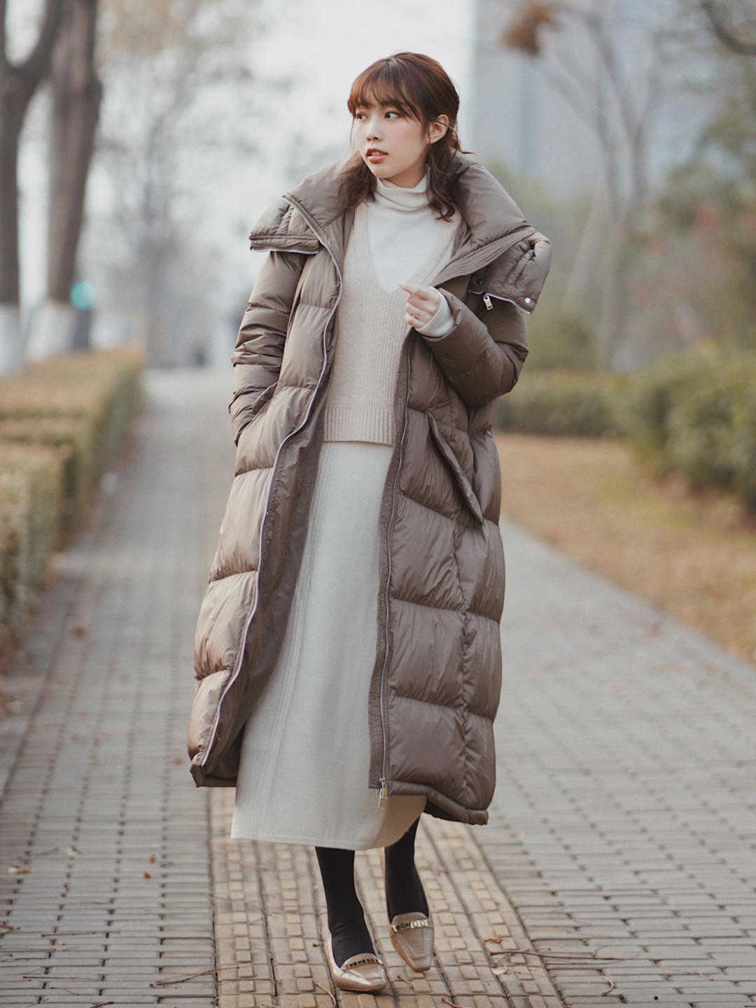 Down jacket is necessary for cooling down. If you want to wear the ...