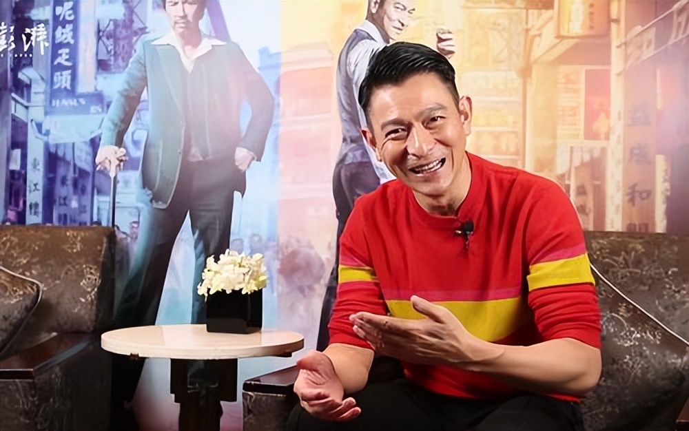 Lam Suet exposed the shady scenes of Hong Kong actors, saying that ...