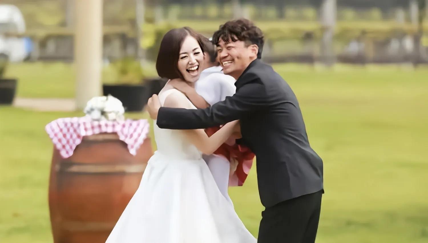 Yu Minhong asked Wang Baoqiang, "Do you still believe in love?" One ...