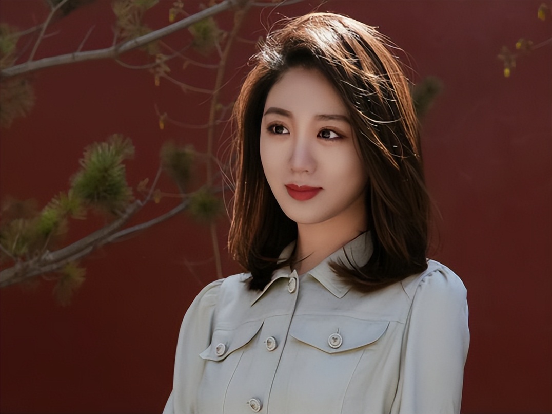 The 3 new female anchors of CCTV International are all beautiful and ...