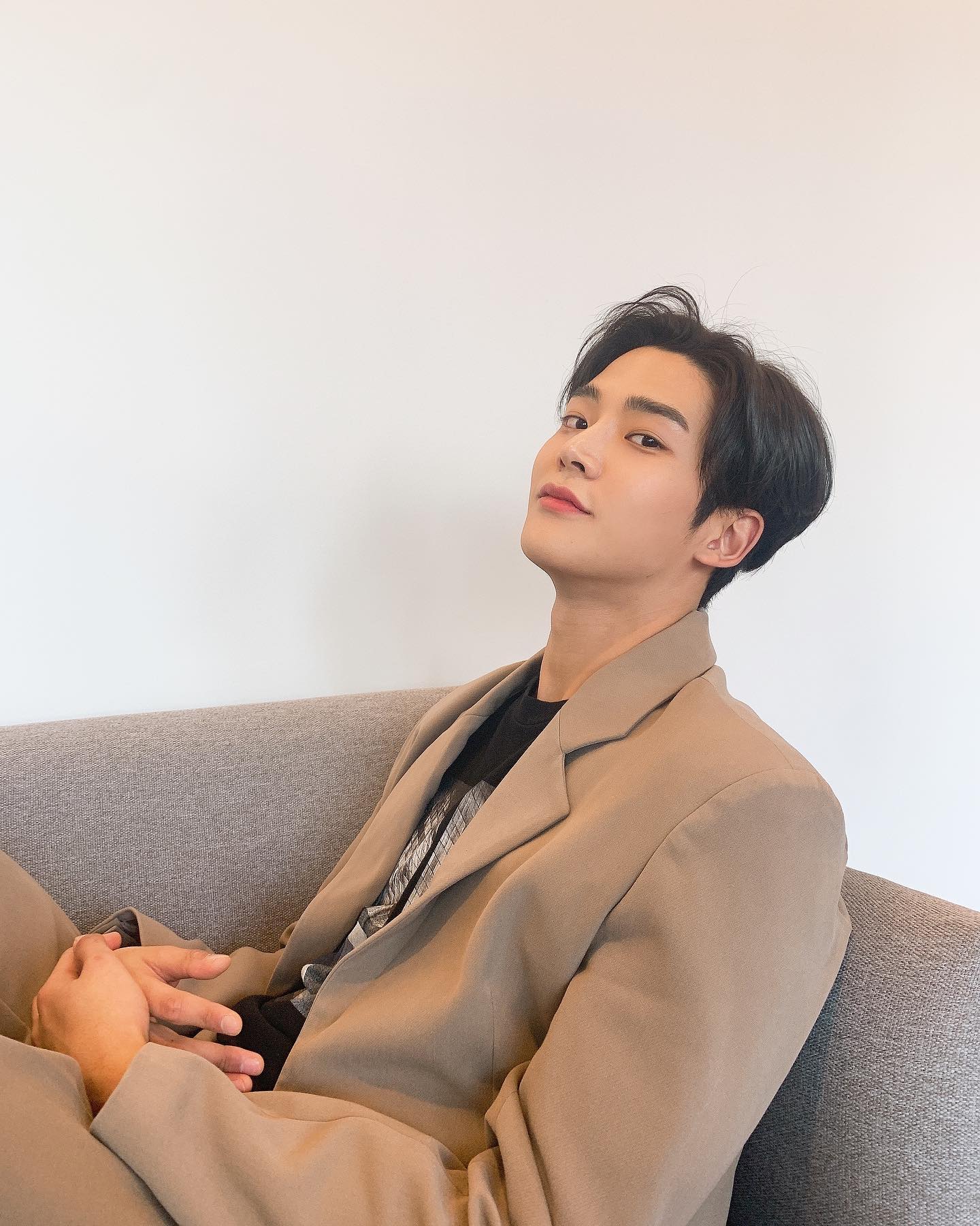 10 things to bring you to know "There is Tomorrow" Lu Yun, his debut ...