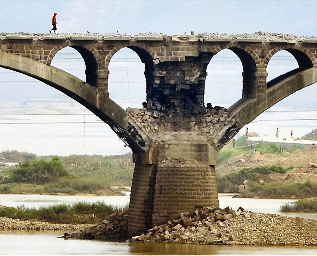 The bridge was identified as a dangerous bridge. After detonating 380 ...