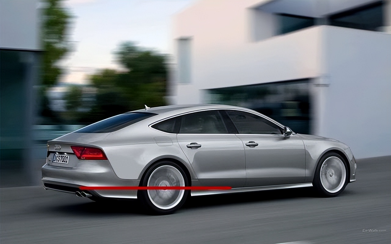 How deep is the car wading? - iNEWS