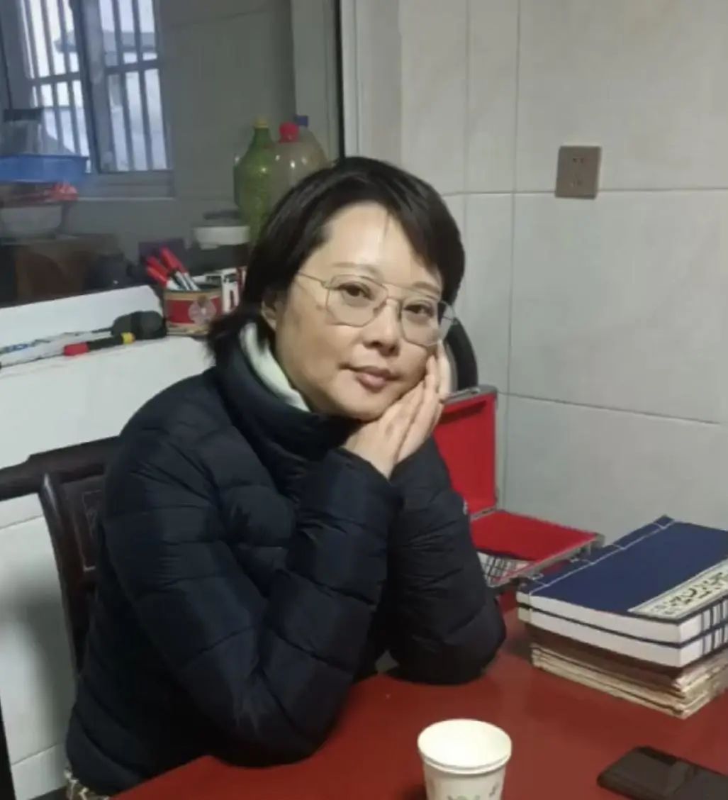 Yuan Li returns to the countryside to celebrate the New Year!Wearing ...