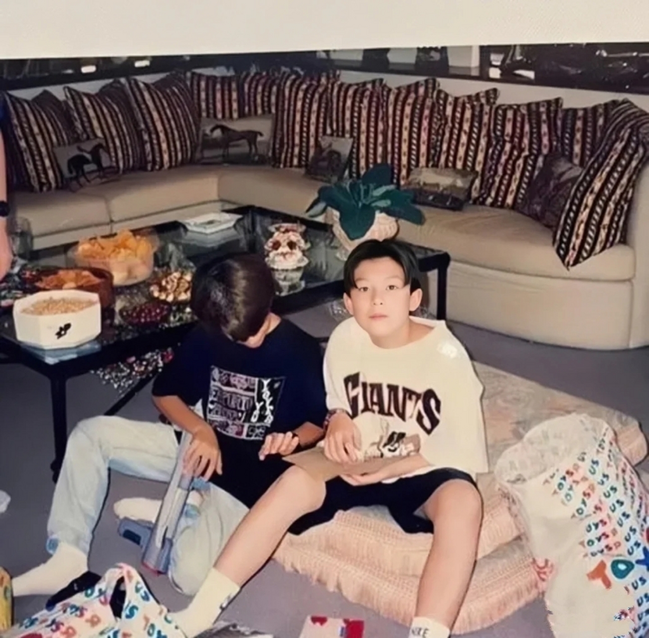 "Playboy" Edison Chen in the entertainment industry: From his appearance and responsibility to ...