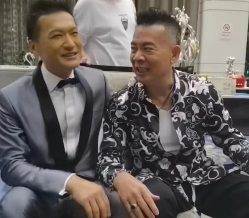 56-year-old Chen Jinhong's body is worrying! In recent photos, the skin ...