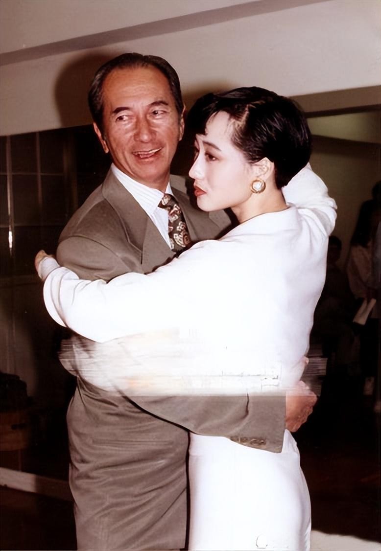 Li Zhi: Married Jet Li often cried bitterly, why? - iMedia