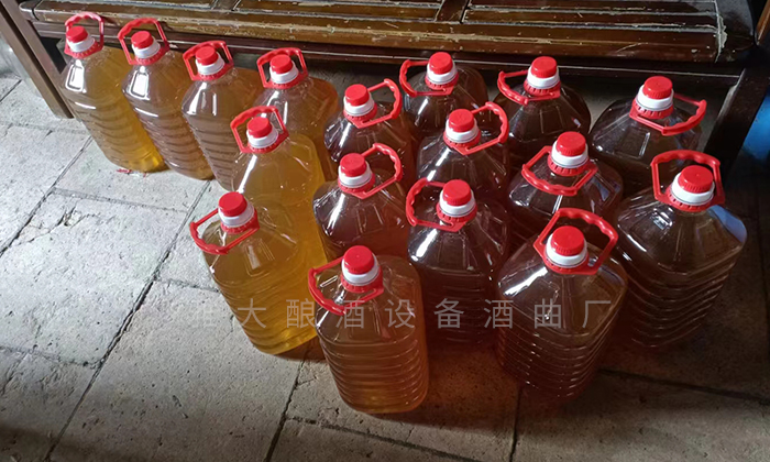 The season of making Niu Dali wine is here, Yada Brewing Equipment will ...