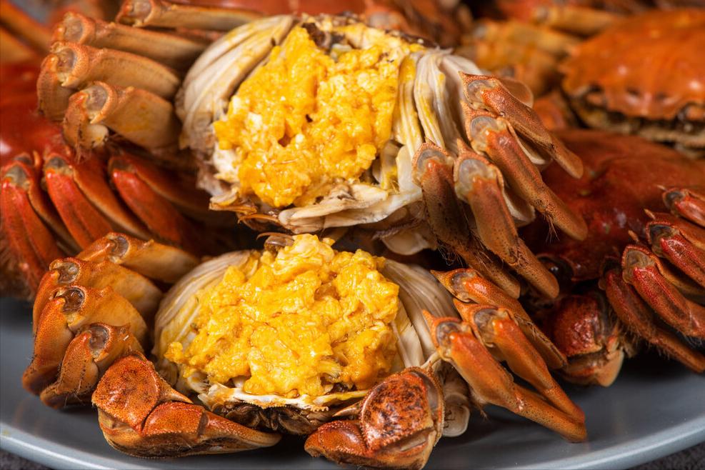 When it comes to eating seafood in autumn, the connoisseurs specially ...