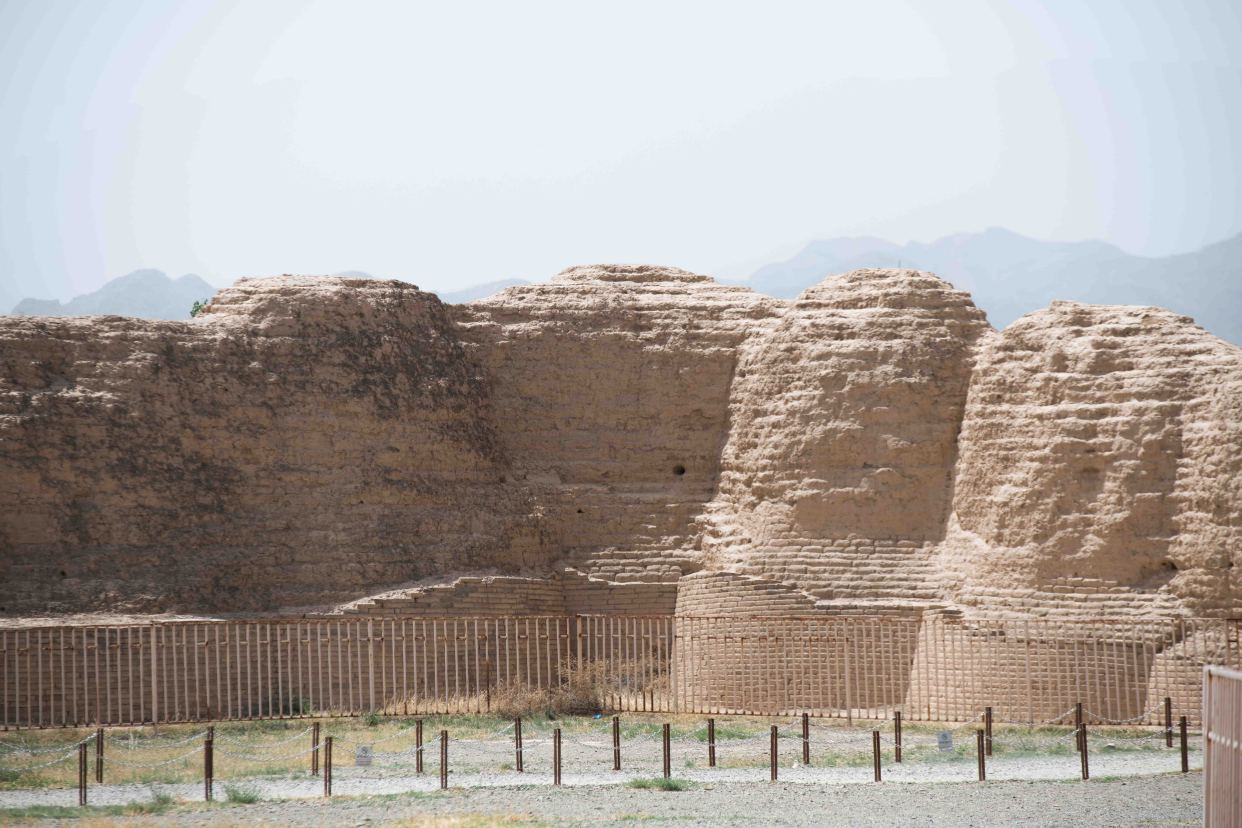 It is known as the "Oriental Pyramid", and the eight parts of Tianlong ...