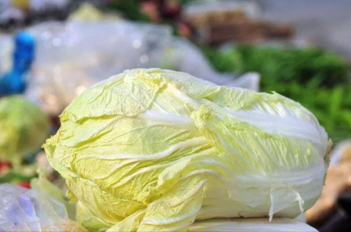 Preserving cabbage is very simple, keep in mind 3 points, keep it fresh ...