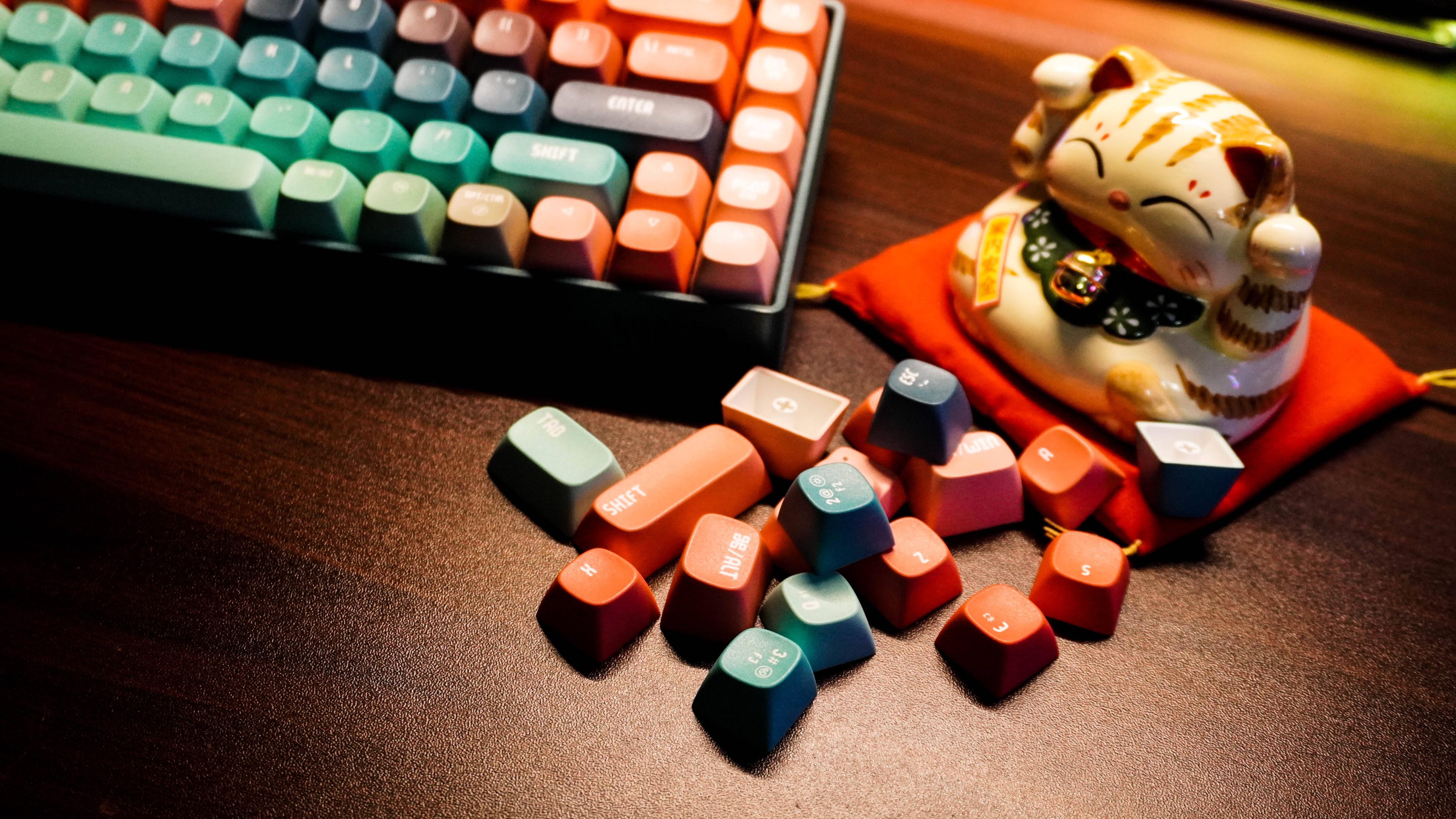 The koi keyboard is always with you, you can be a koi too! Lofree ...