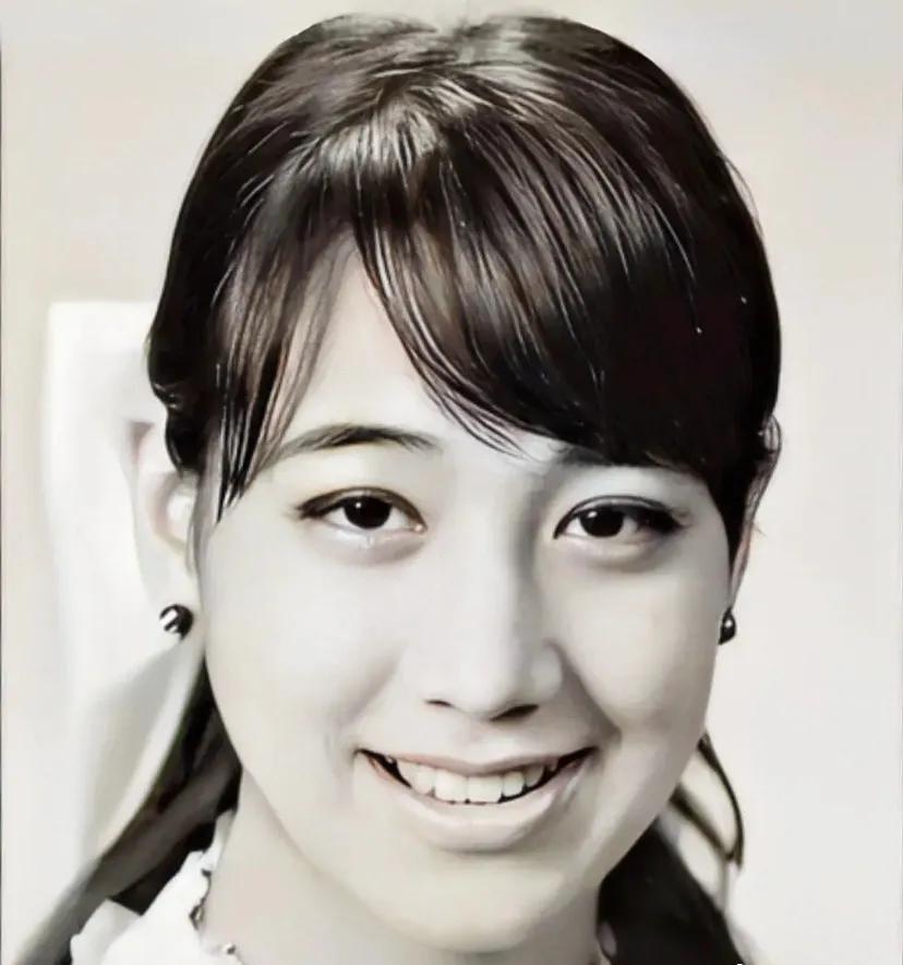 He Chaoying: The Tragic Fate of the Gambling King's First Daughter - iNEWS