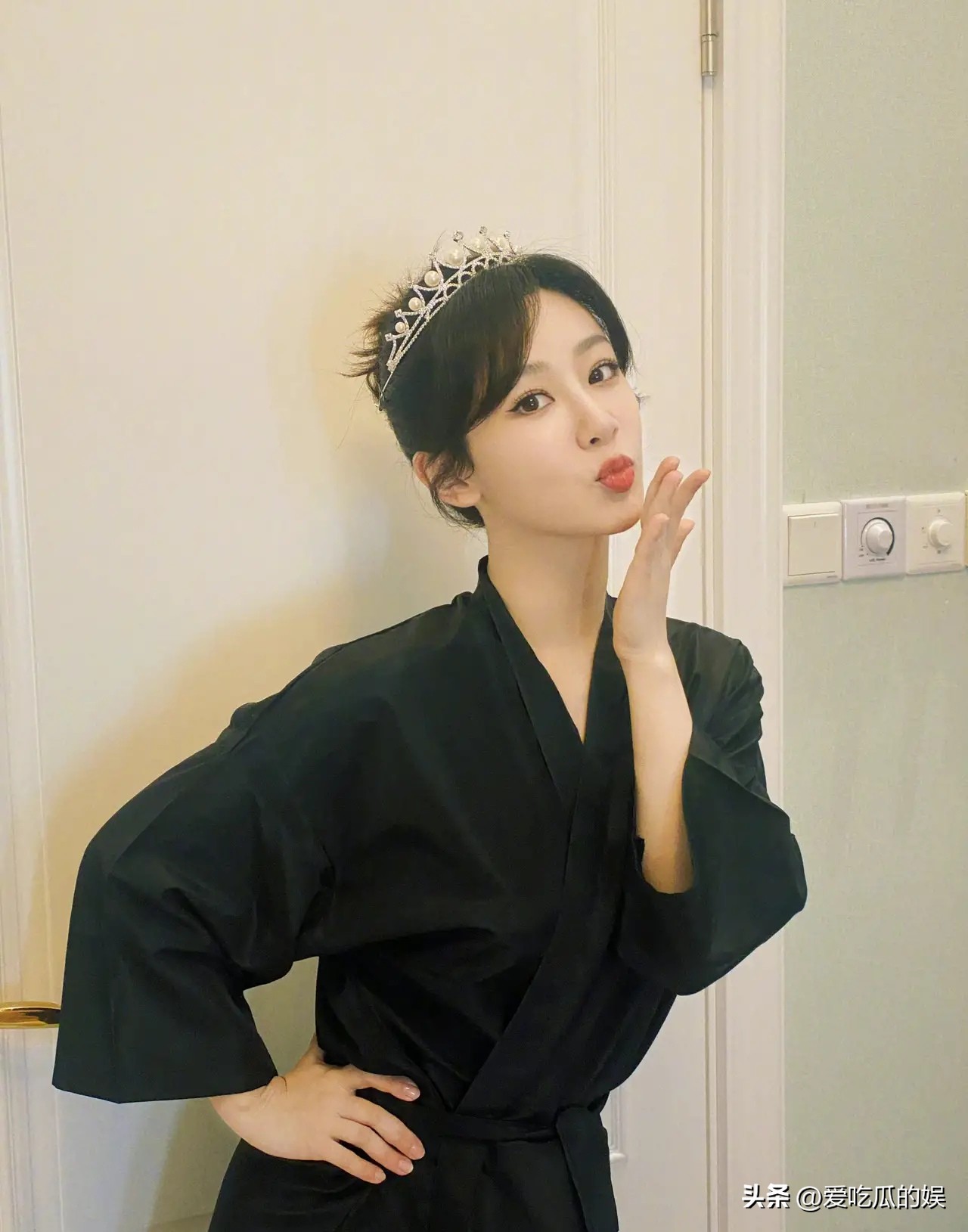 Netizens broke the news that the goddess of the golden eagle is Zhao ...