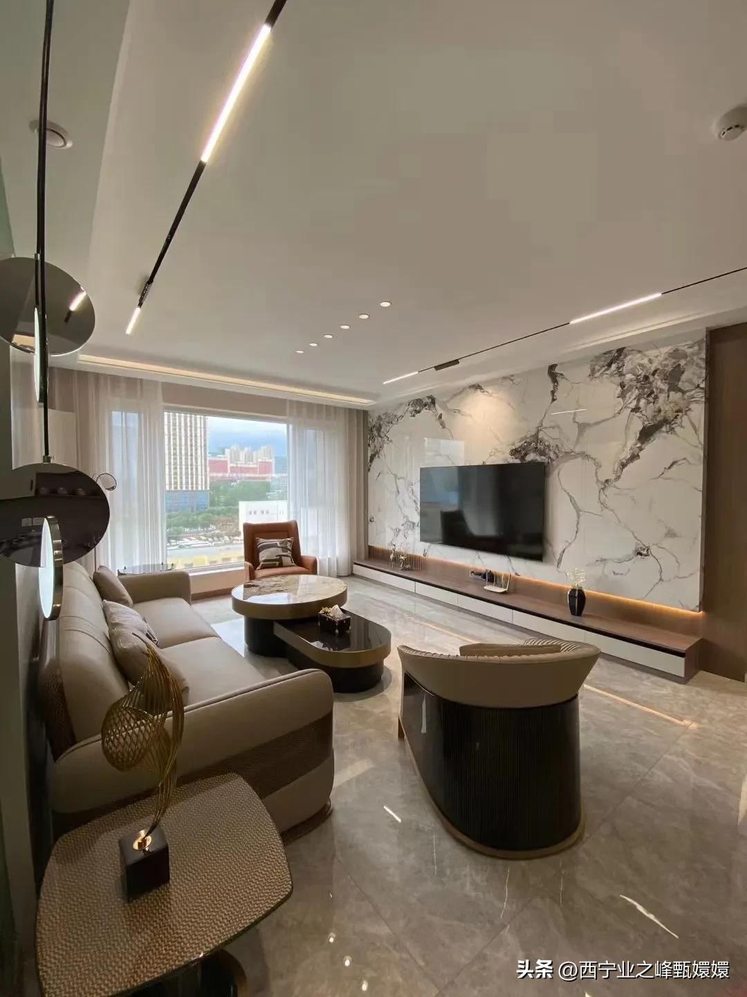 130 square meters of modern light luxury style - iNEWS