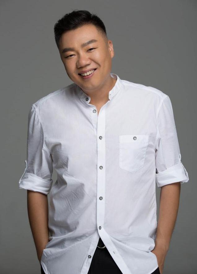 After 7 years of being a leader, he went on a blind date 20 times to ...
