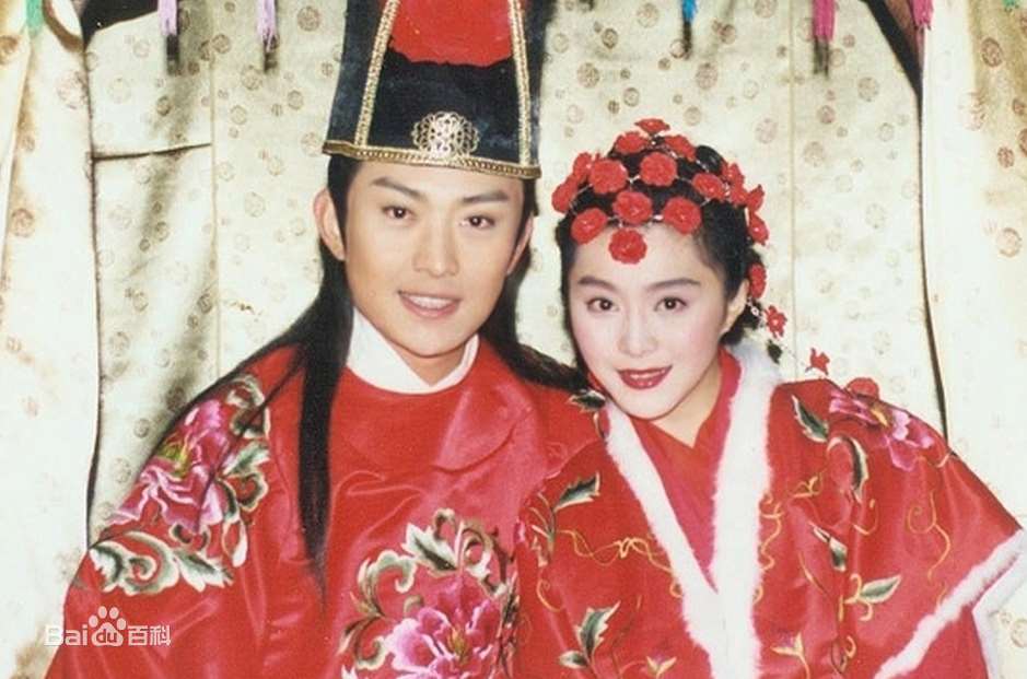 The supporting roles in "Till The End Of The Moon" turned out to be ...