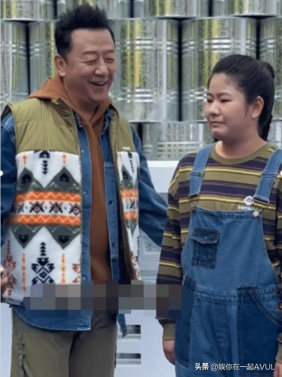 Guo Tao's daughter makes a rare appearance!With a plump body and a ...