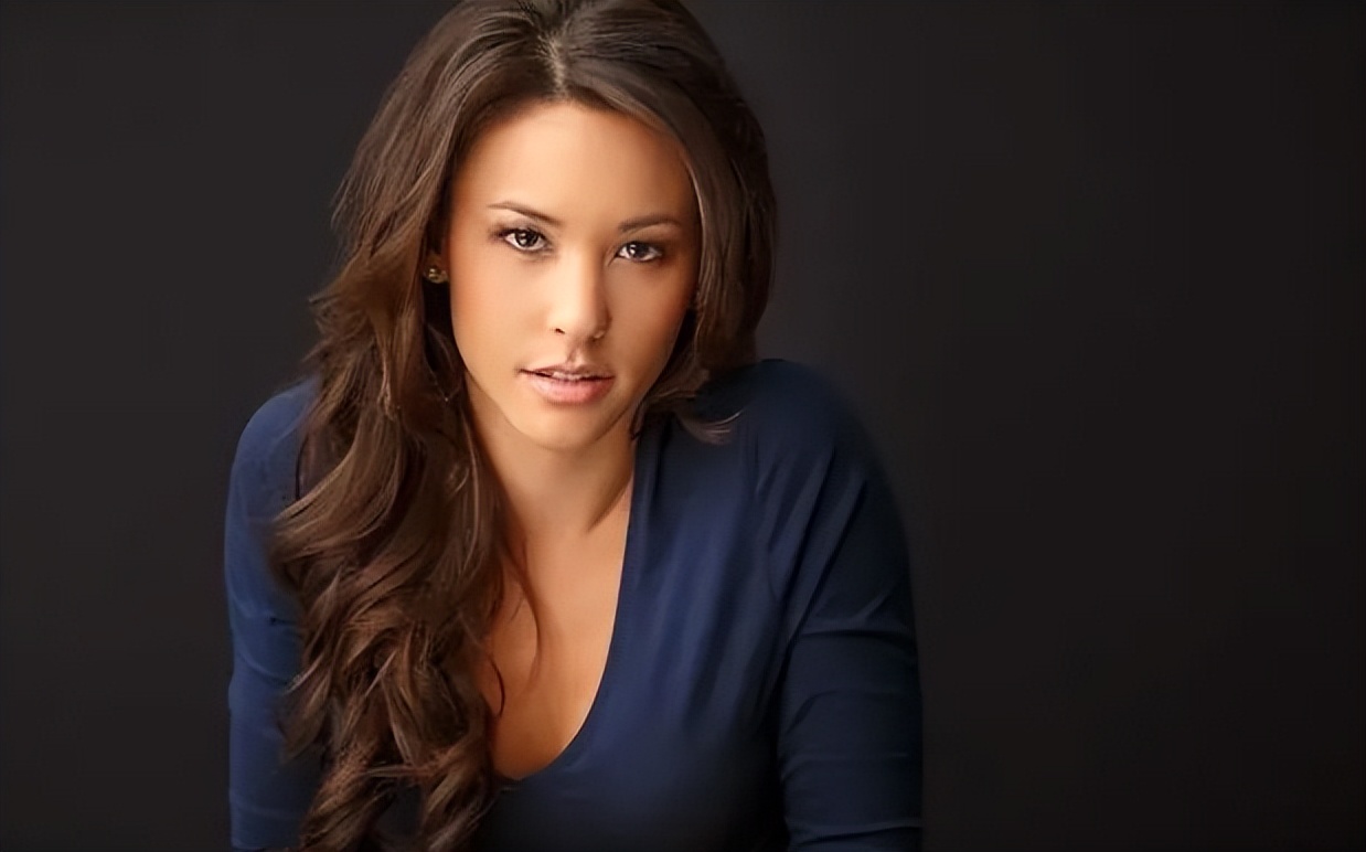 The characters in the movie "Death Row" have their own charms. Who are ...