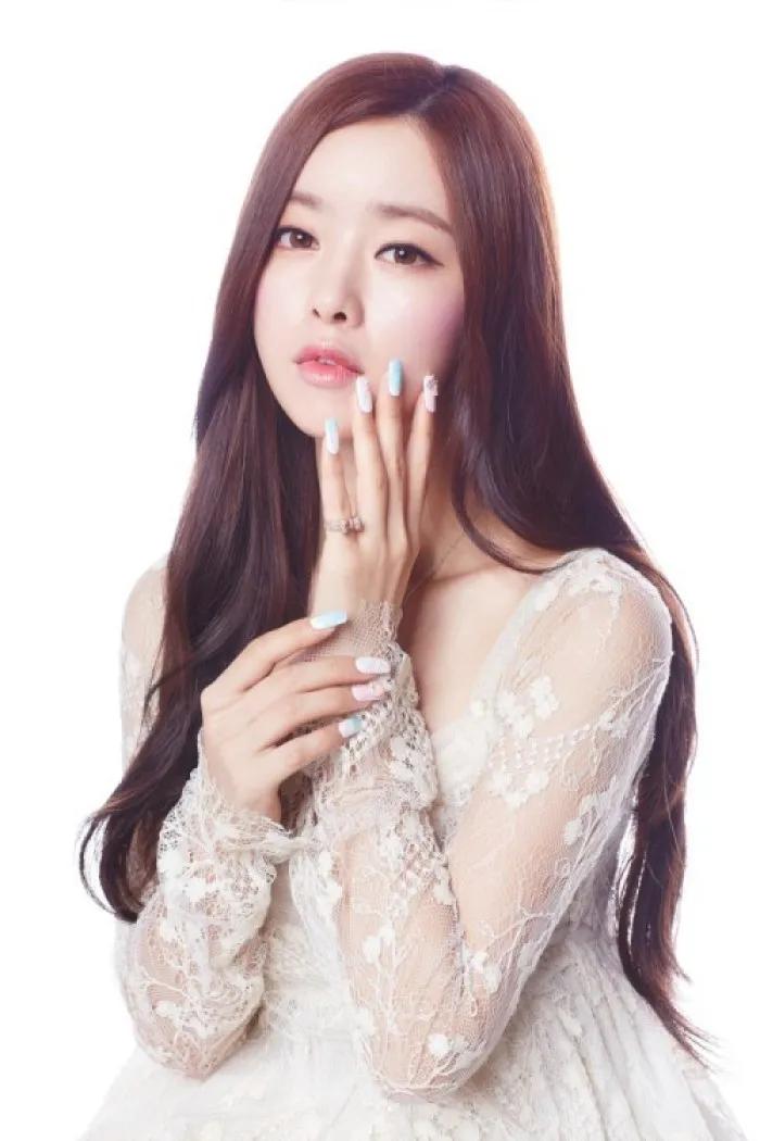 Hong Xiuer's beautiful picture - iMedia