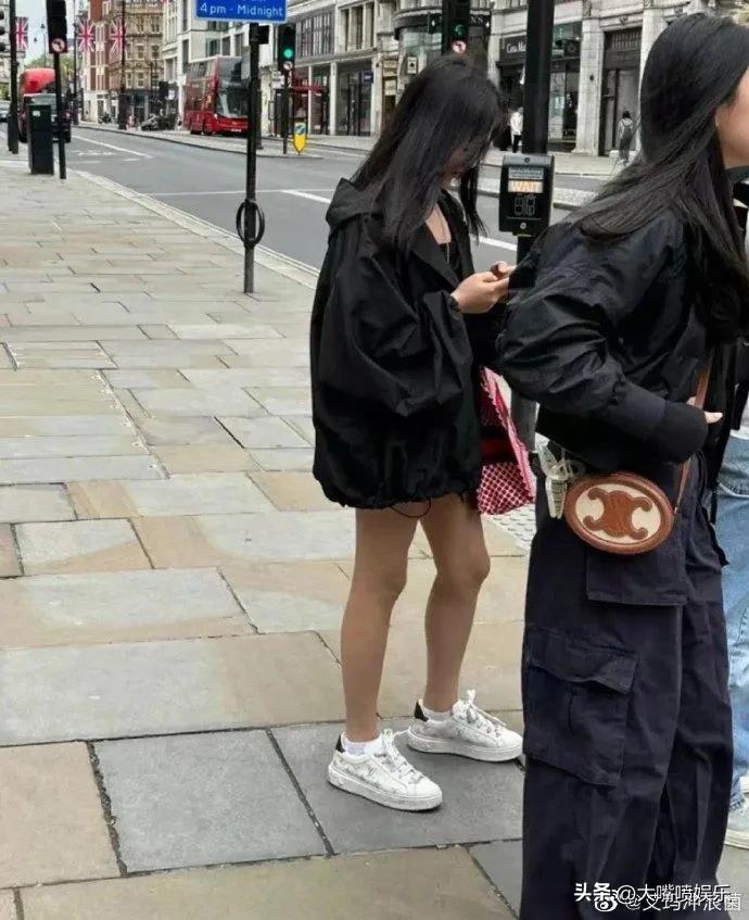 Li Xiang's daughter Wang Shiling Lun was met by chance on the street ...